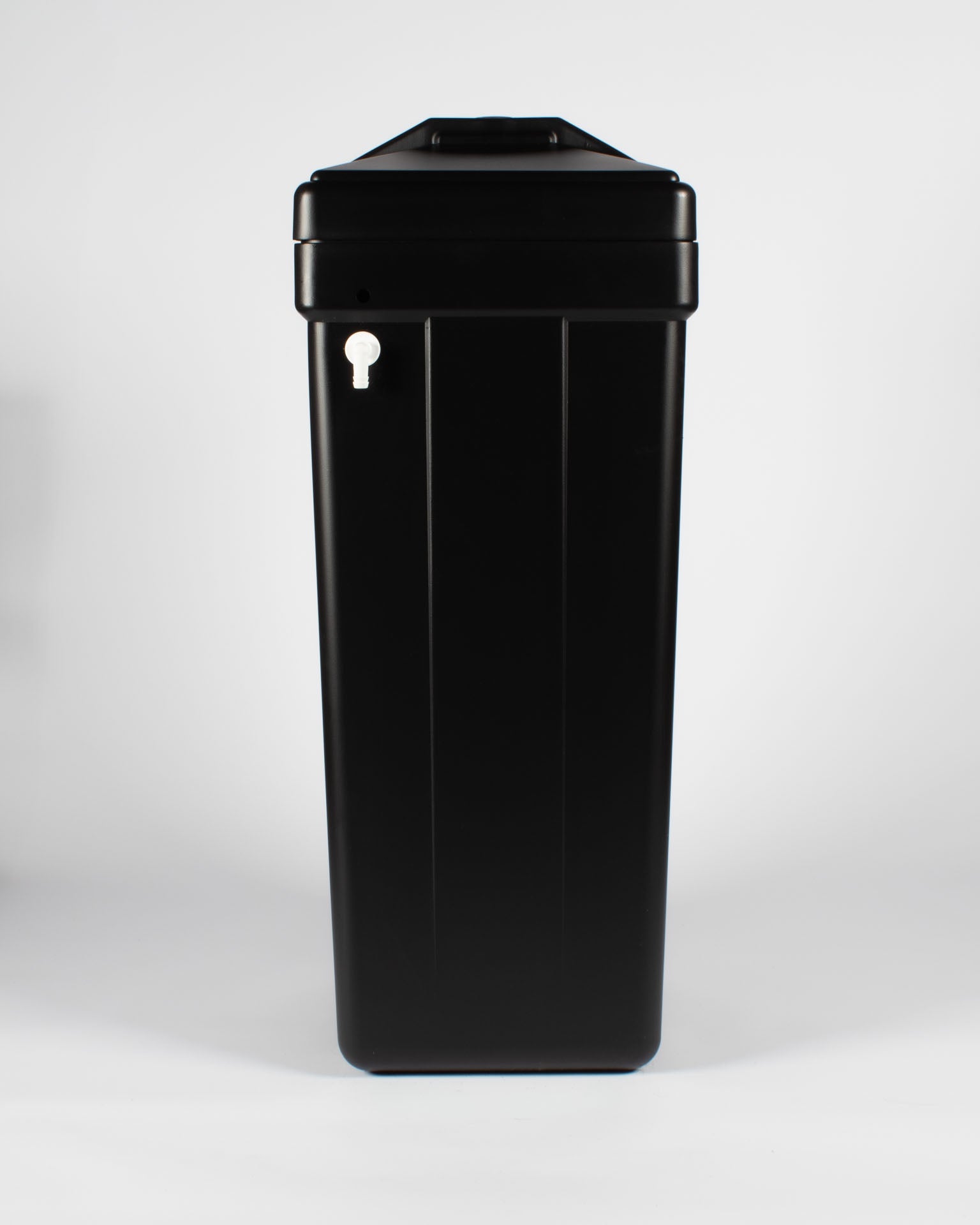 Clack Brine Tank 15x17x36 – Charcoal with Overflow Set | Télica Pumps ...